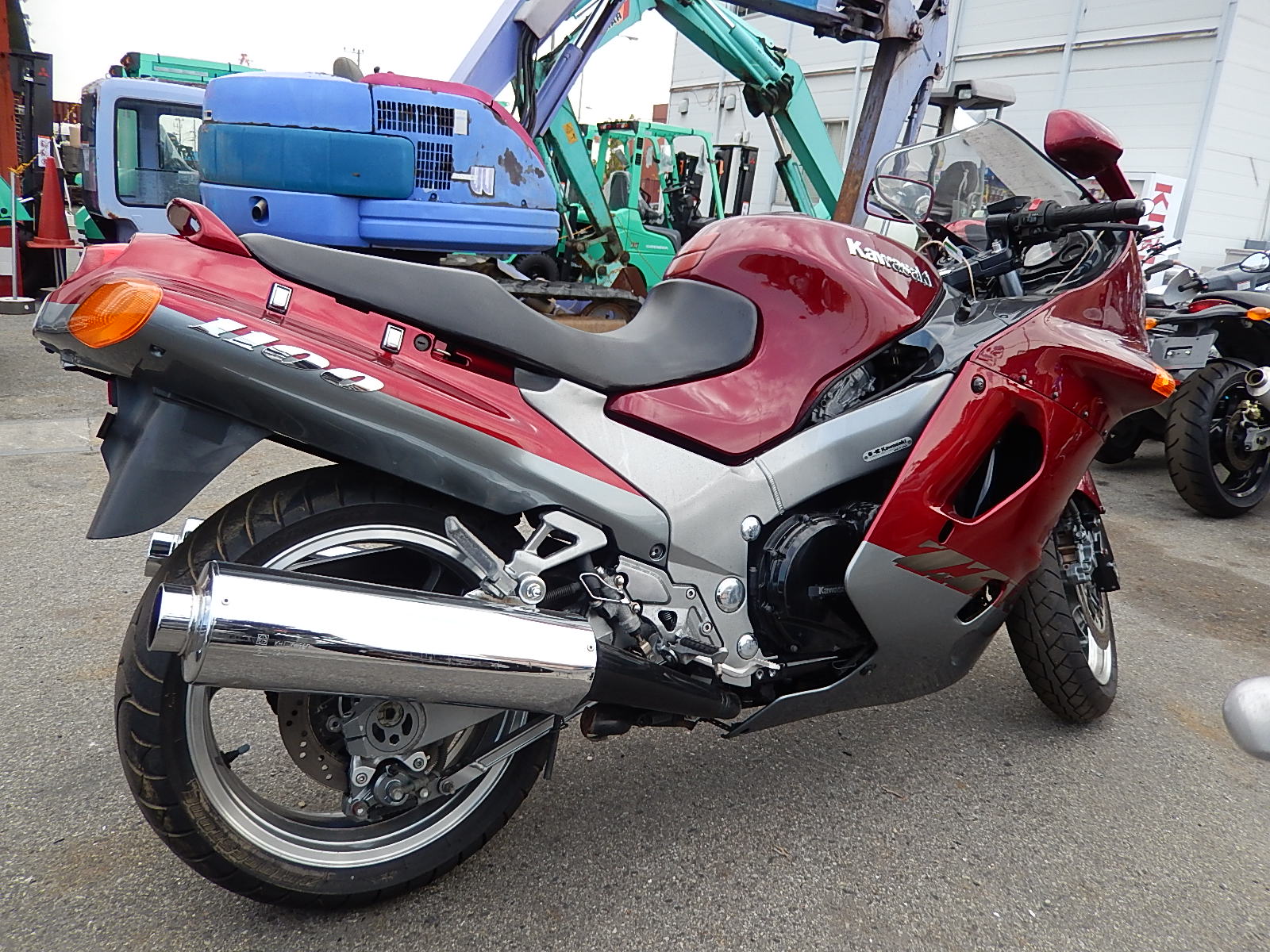 Продажа KAWASAKI ZZ-R1100 (КАВАСАКИ МОТОЦИКЛ) по низким ценам в ...