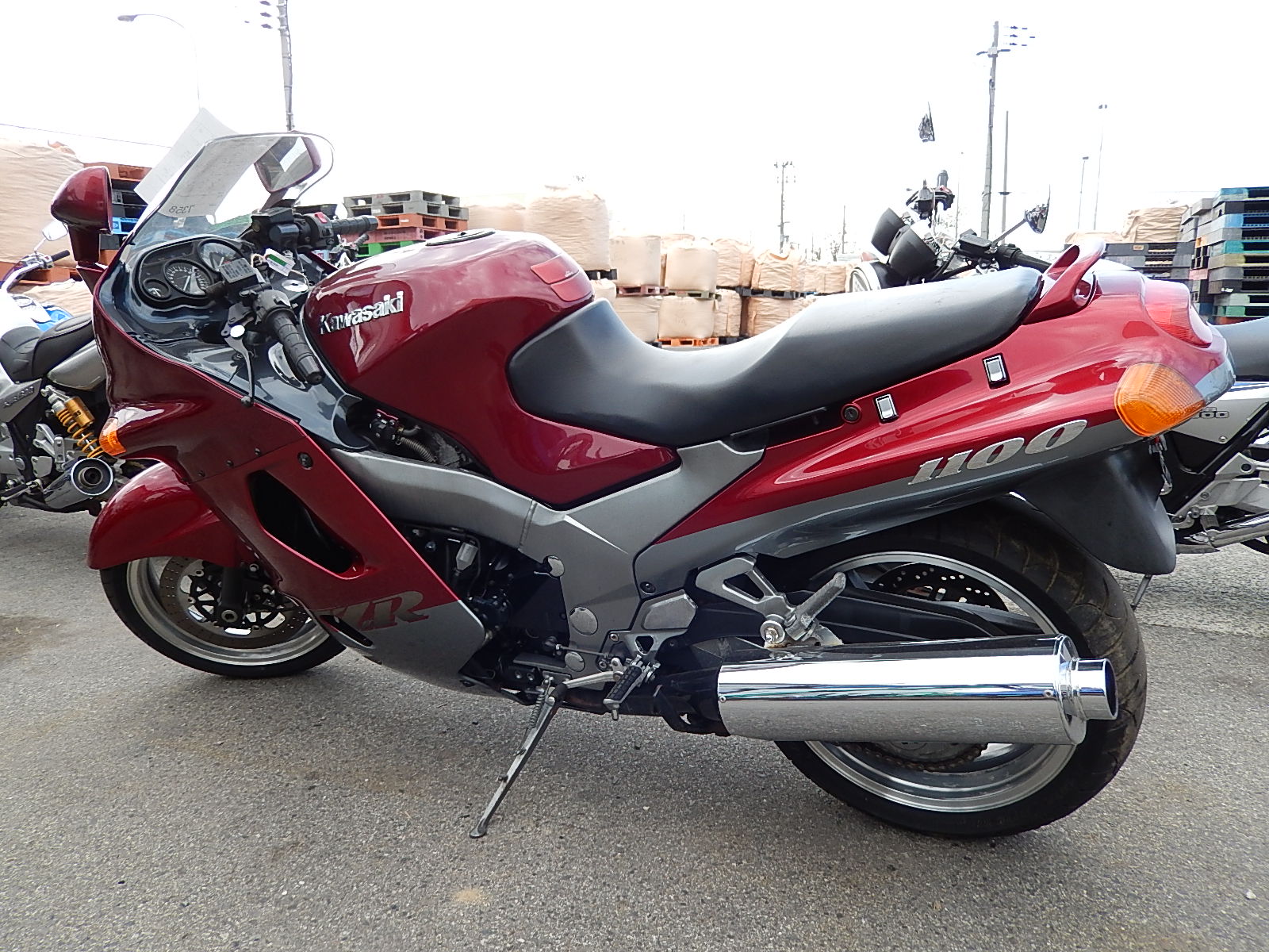 Продажа KAWASAKI ZZ-R1100 (КАВАСАКИ МОТОЦИКЛ) по низким ценам в ...