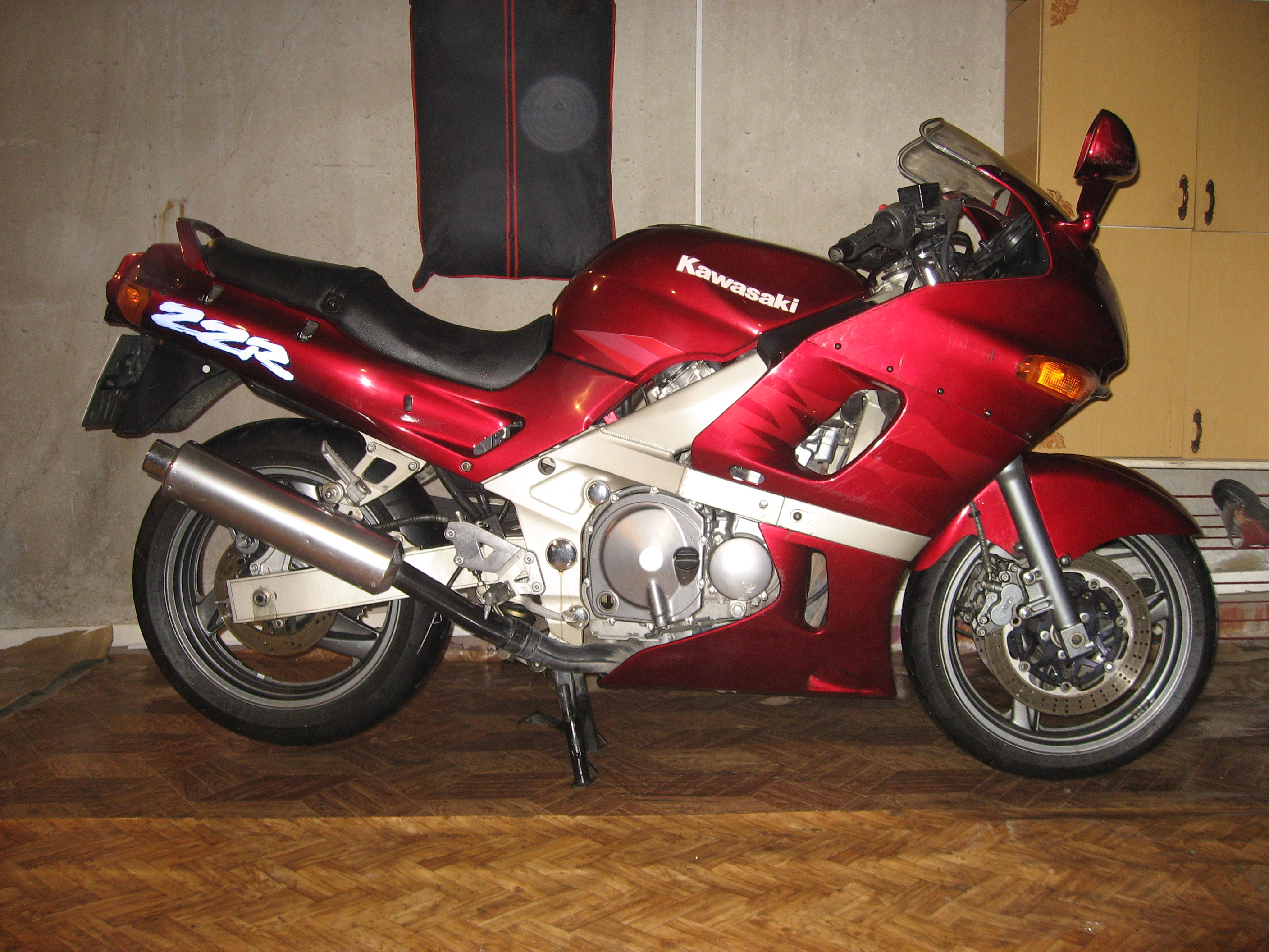 Продажа KAWASAKI ZZ-R400 (КАВАСАКИ МОТОЦИКЛ) по низким ценам в АВТОБЭСТ ...